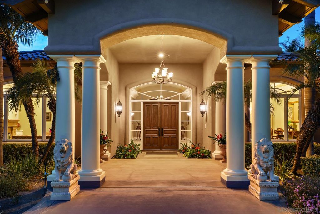 18050 Rancho La Cima Corte, Rancho Santa Fe, CA 92067 (MLS # 250031360 ...