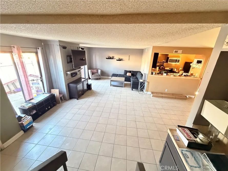 8341 De Soto Ave Unit 10, Canoga Park, CA 91304 for sale - Stessa