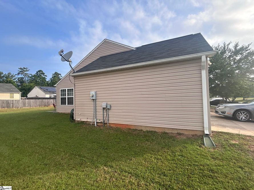 106 Parkgate Ct, Simpsonville, SC 29680 for sale - Stessa