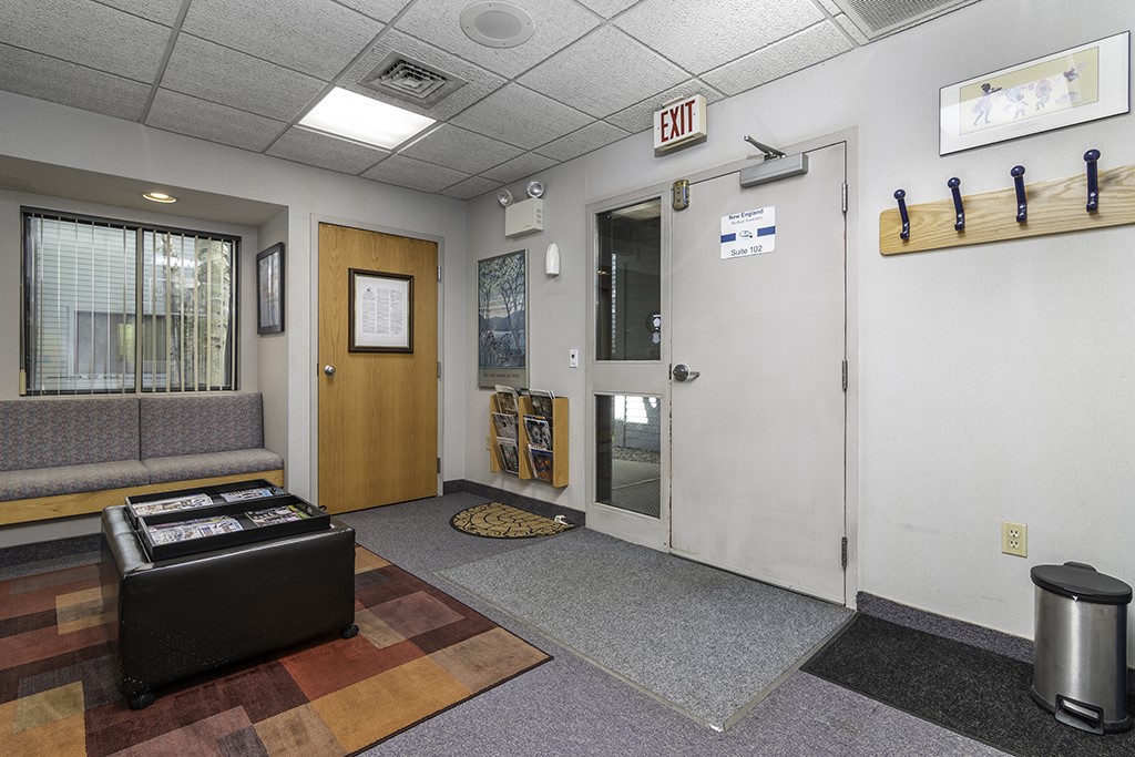 469 Centerville Road Unit 102, Warwick, RI 02886 | MLS 1395545 ...