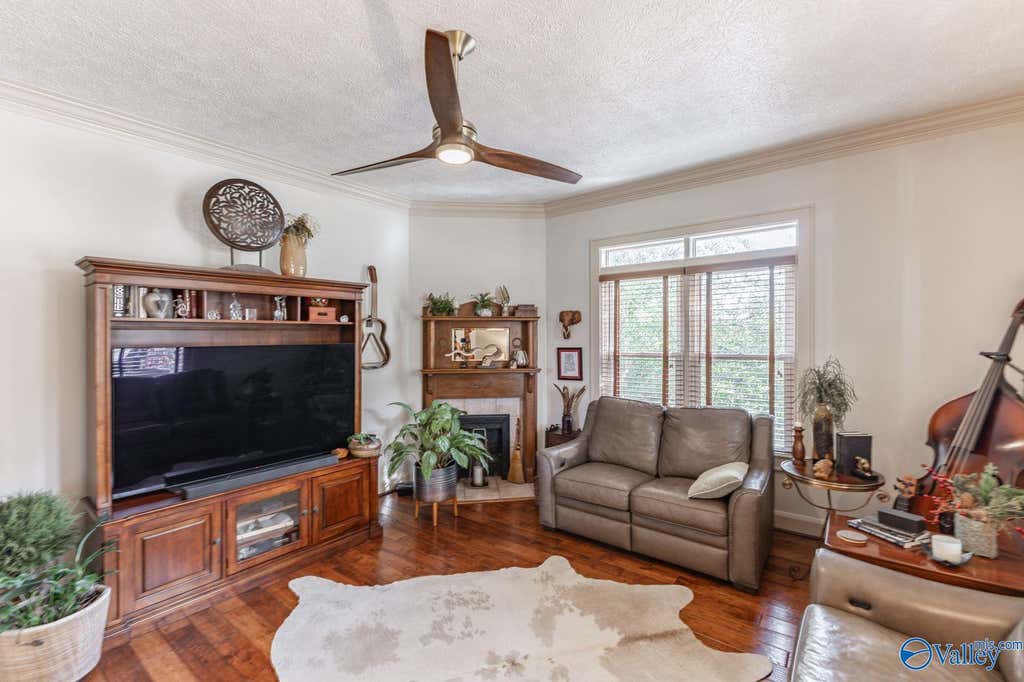 779 NE Old Gurley Road, Huntsville, AL 35811 | MLS 21909743 | Listing ...