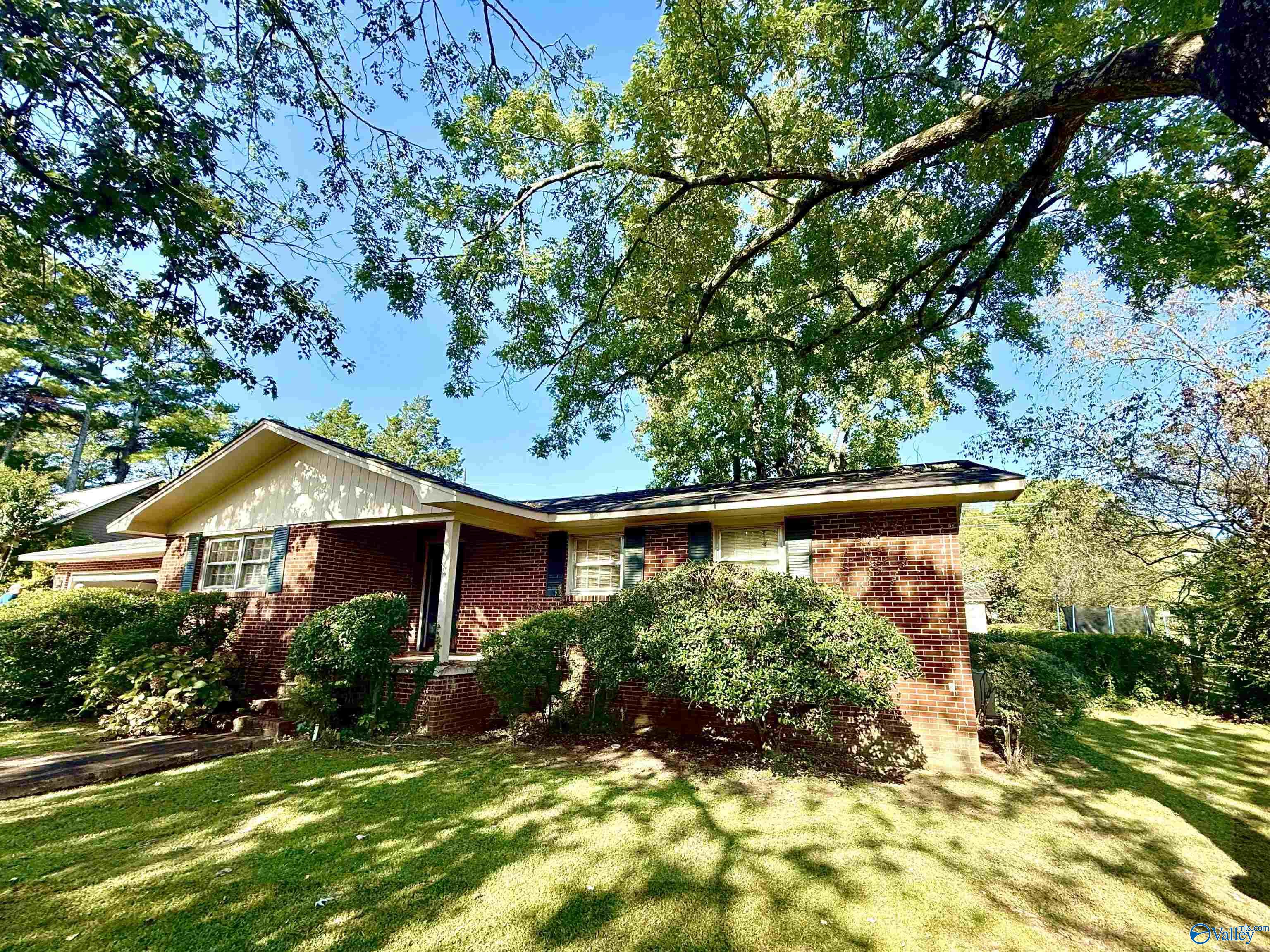 2003 Murphree Road, Decatur, AL 35601 | MLS 21901194 | Listing ...