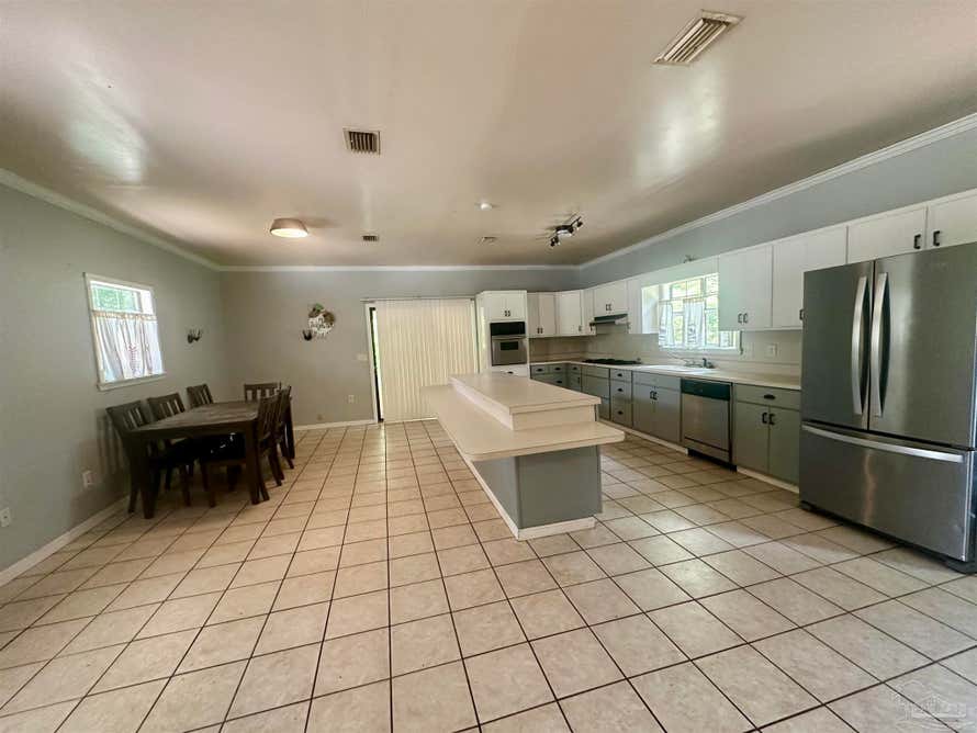 1035 Jack Springs Rd, Atmore, AL 36502 for sale - Stessa