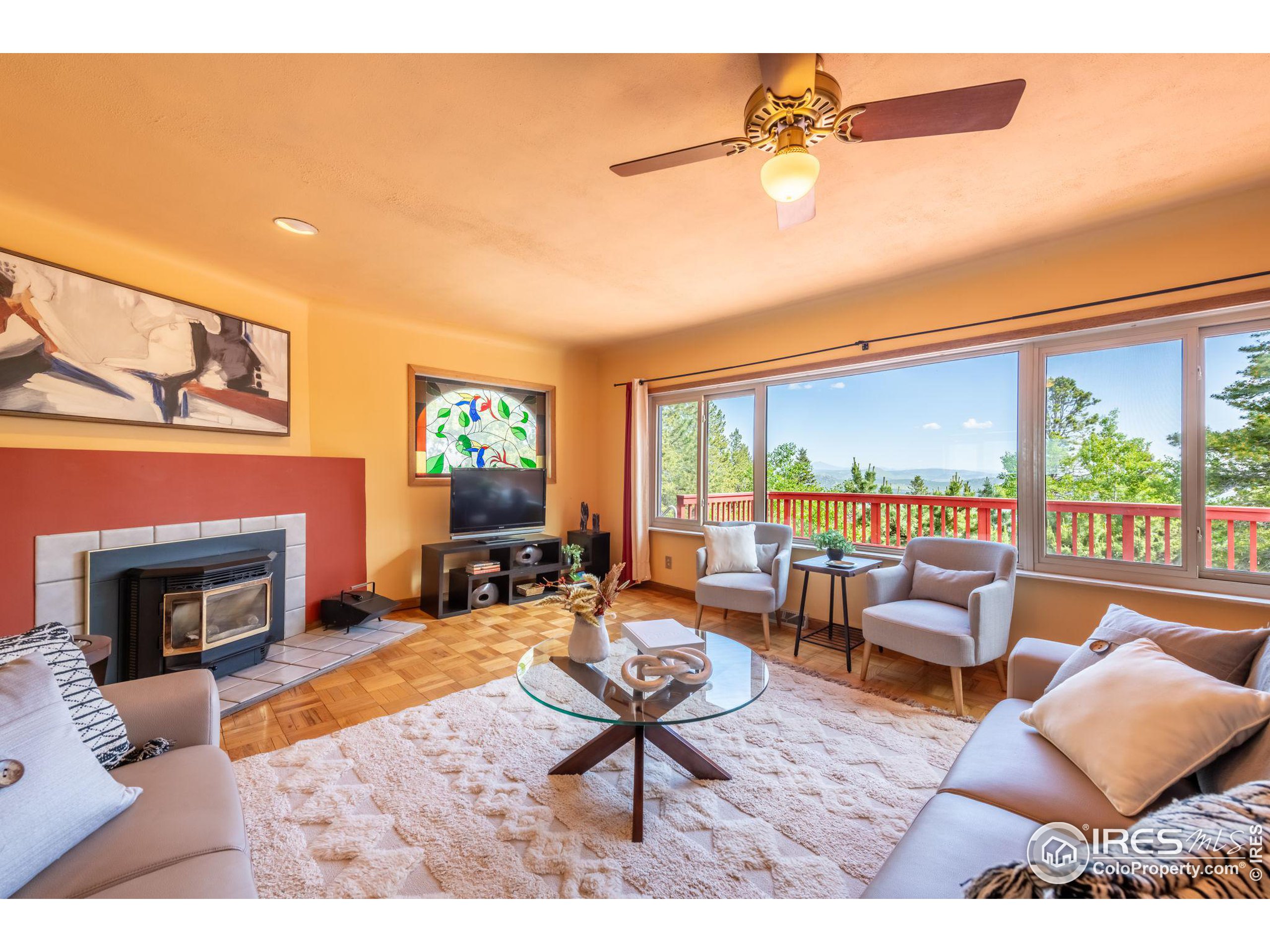 View Real Estate at: 114 Signal Rock Rd, Golden, CO 80403 - Unreal Estate