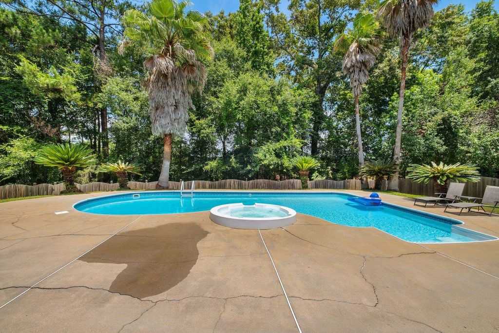 1387 E Conservancy Drive, Tallahassee, FL 32312 | MLS 387229 | Listing ...