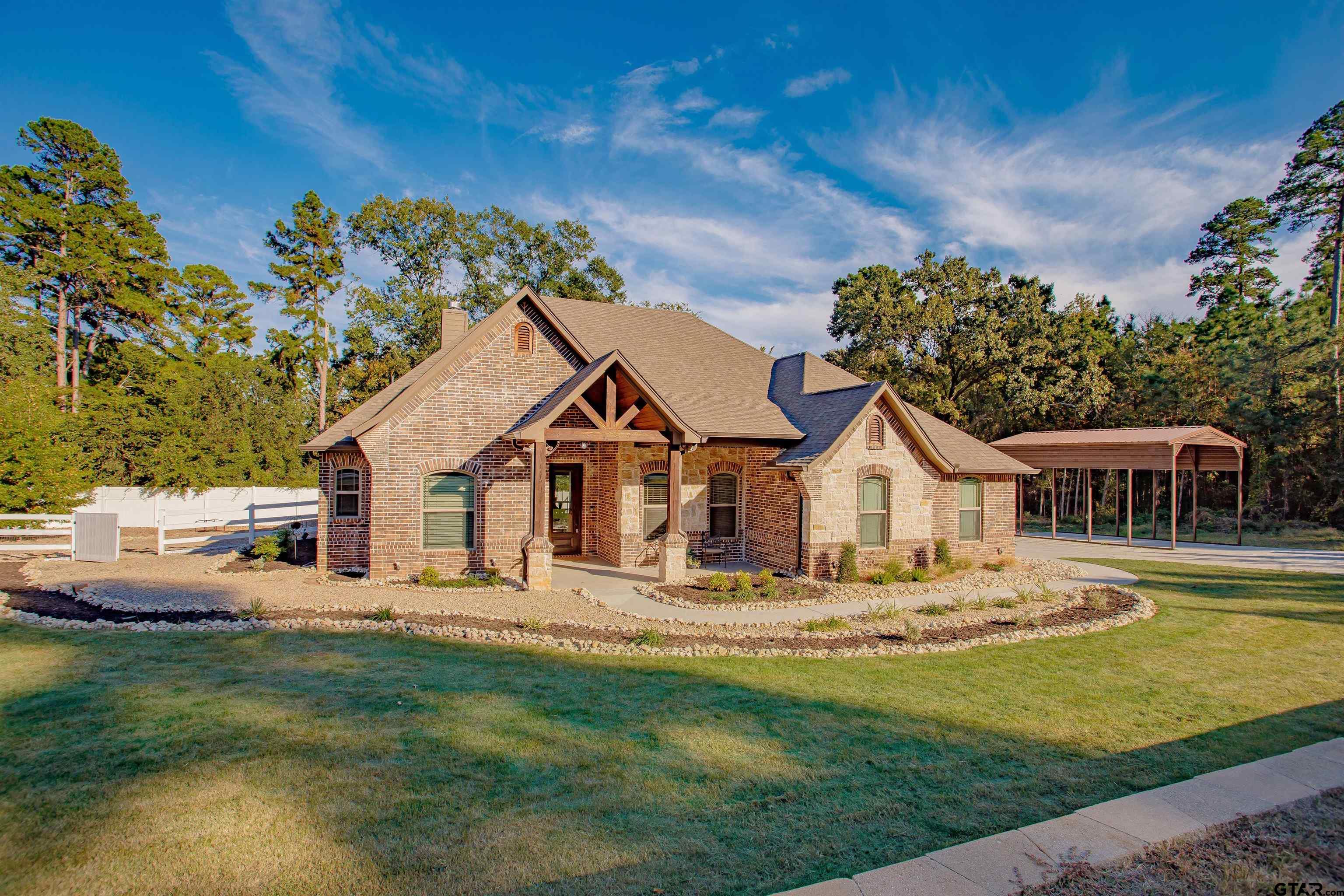 Top Texas Real Estate Agent | Hunter Townsend