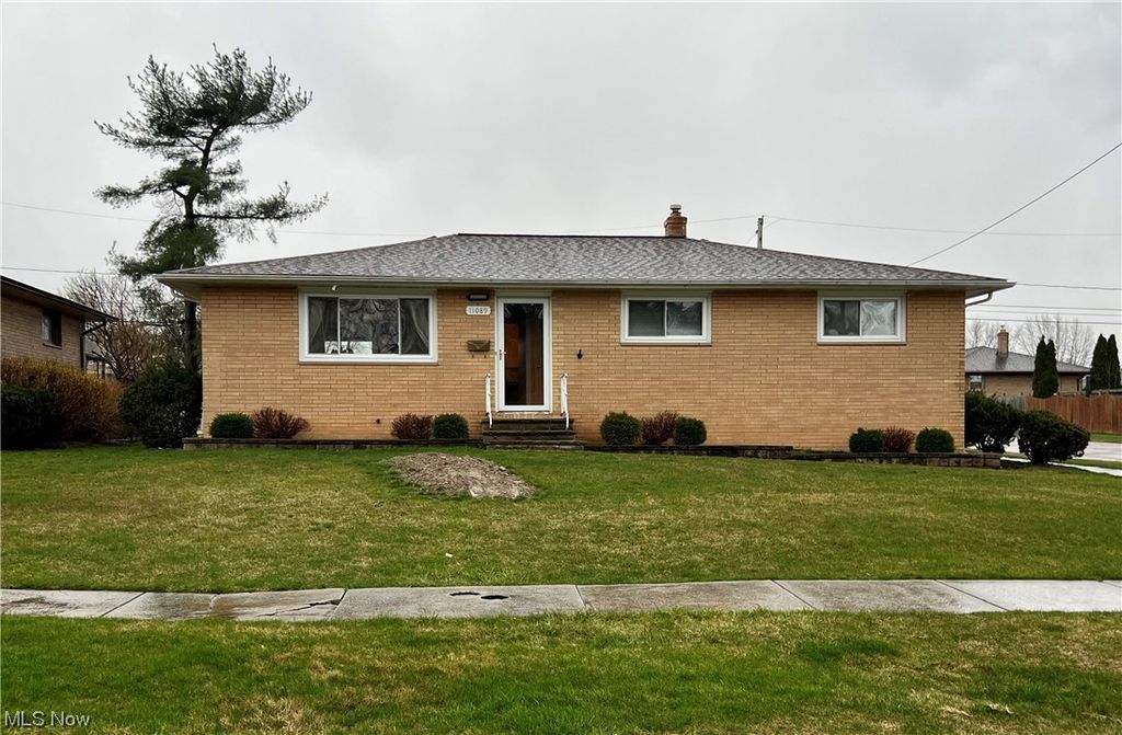 11089 Gordon Drive, Parma, OH 44130, MLS #4448328 - Howard Hanna
