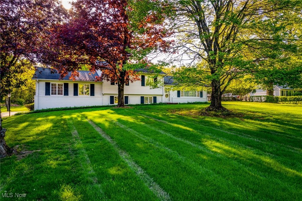 3076 Lander Road, Pepper Pike, OH 44124, MLS #5120550 - Howard Hanna