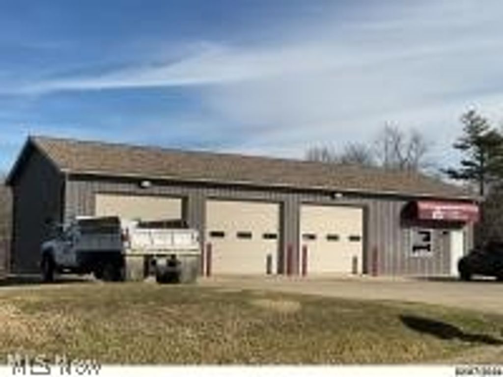 2333 Adamsville Road, Zanesville, OH 43701, MLS #5054686 - Howard Hanna