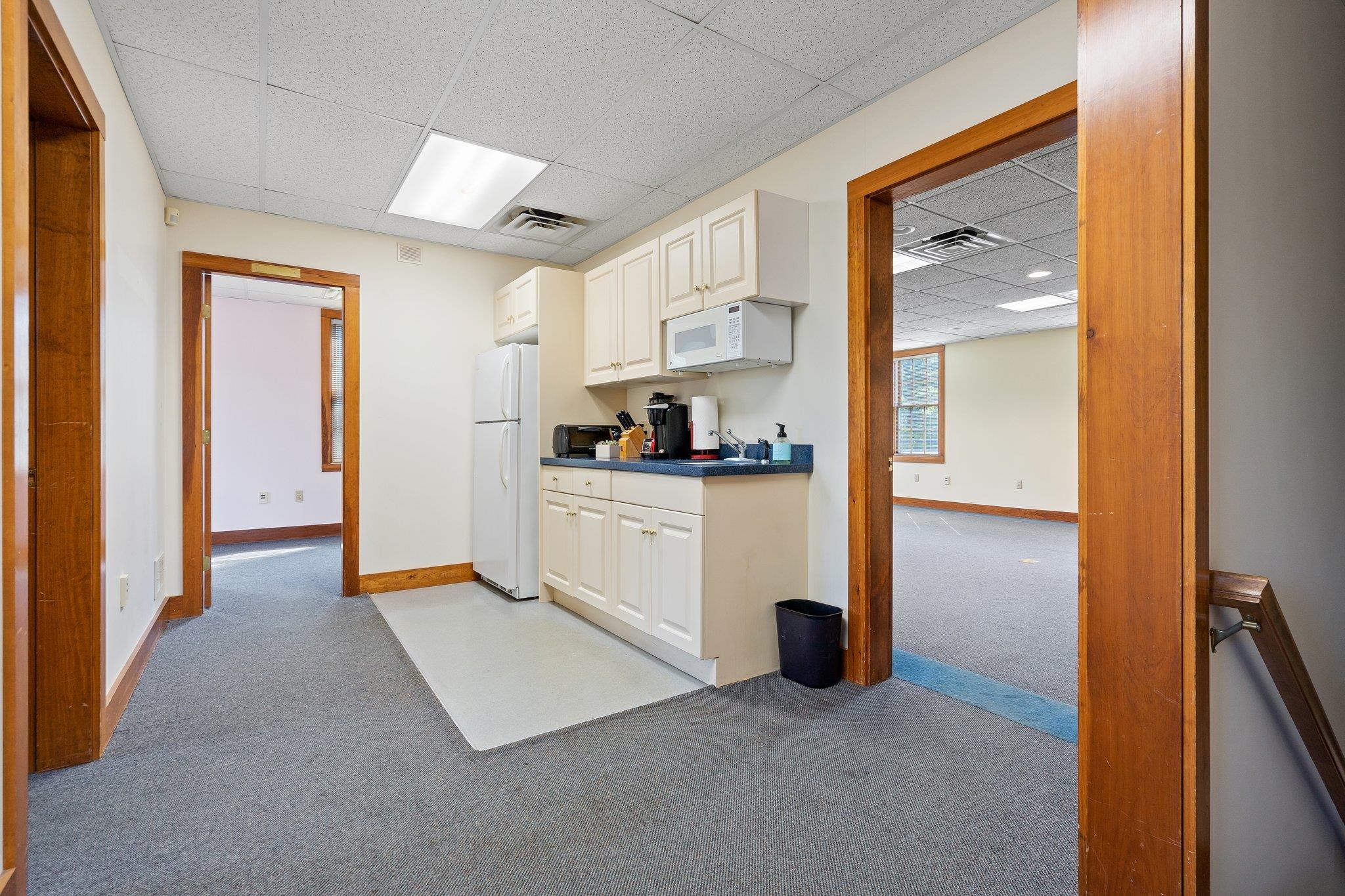 41 Liberty Hill Road Unit BLDG 5, Henniker, NH 03242 | MLS 5067529 ...