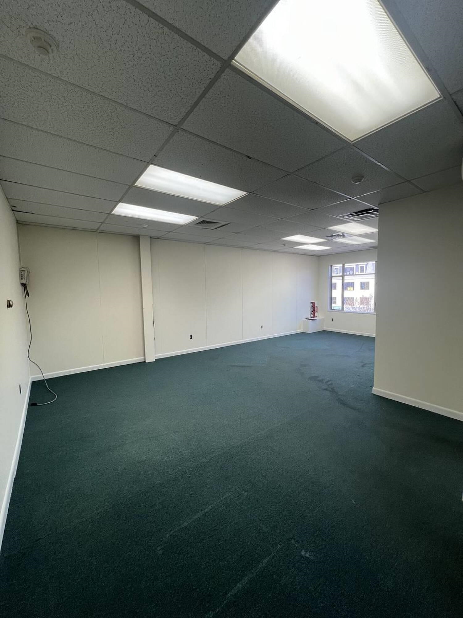 10 Vaughan Mall Street Unit 203A, Portsmouth, NH 03801 | MLS 5053300 ...
