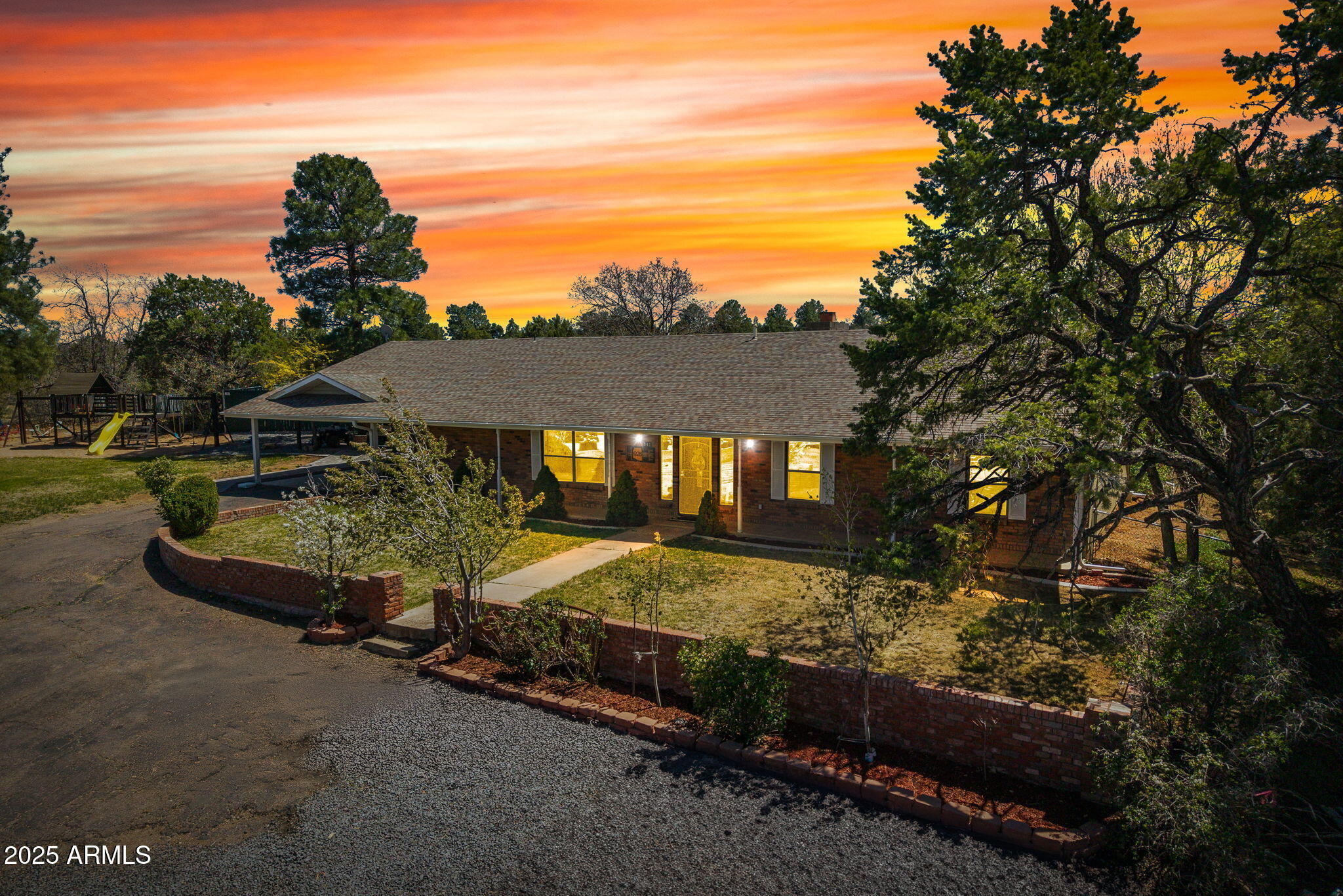 541 W Deuce Of Clubs, Show Low, AZ 85901, US | Buy, Sell, Rent, Analyze
