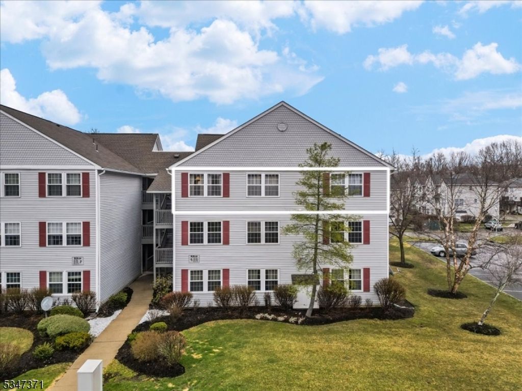 64 Dayton Ct unit 306, Independence Township, NJ 07840, MLS #3954739 ...