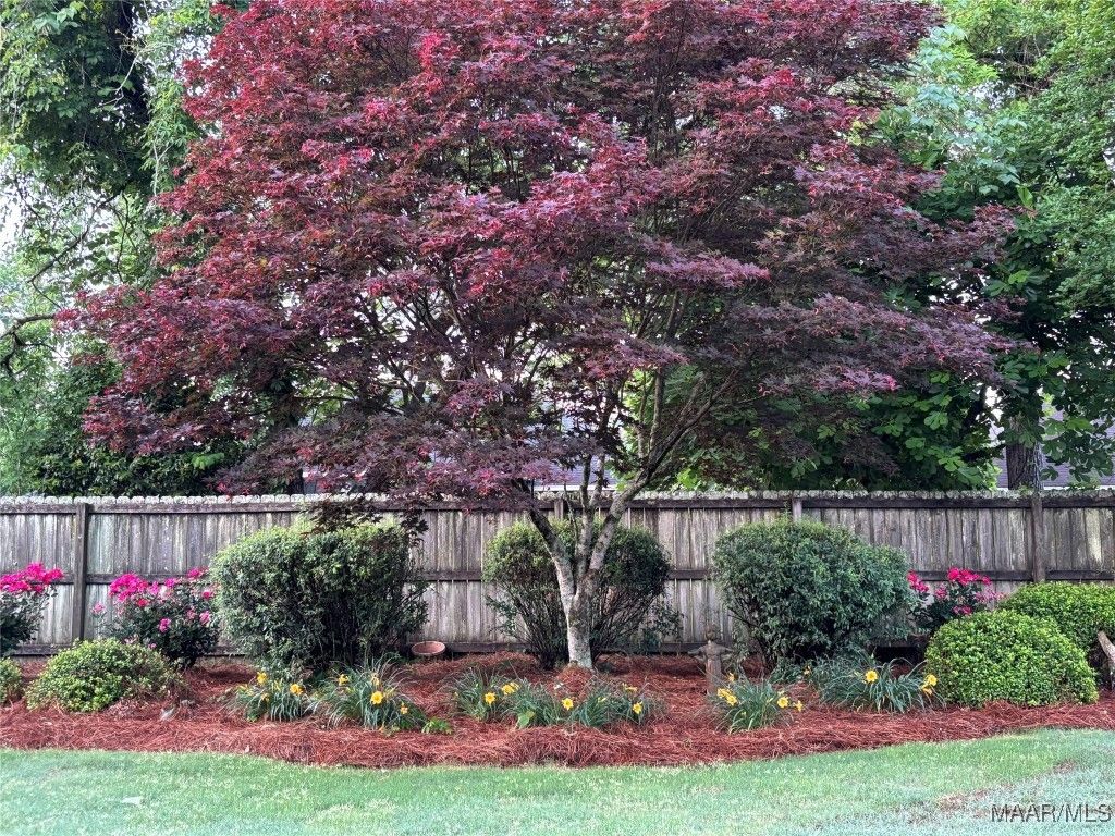 7606 Deer Ridge Court, Montgomery, AL 36117 (MLS # 580572) – Frog Inc