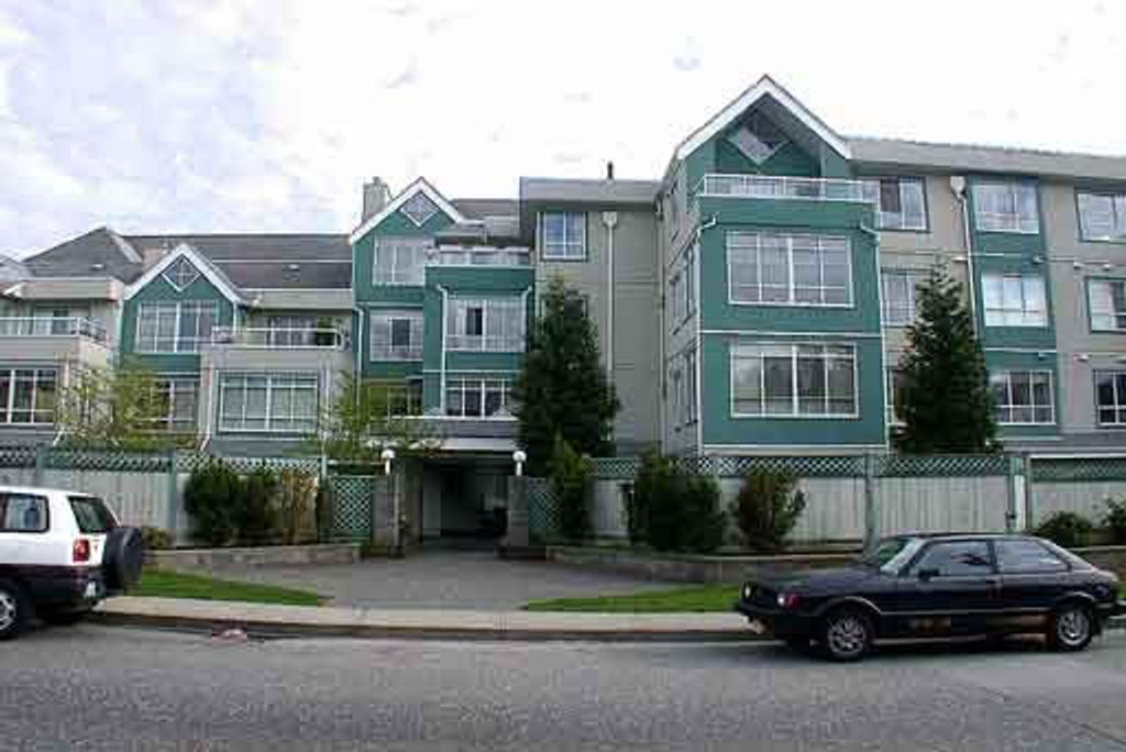 209-855 W 16th Street | Condo for Sale in null | V389701 | rennie