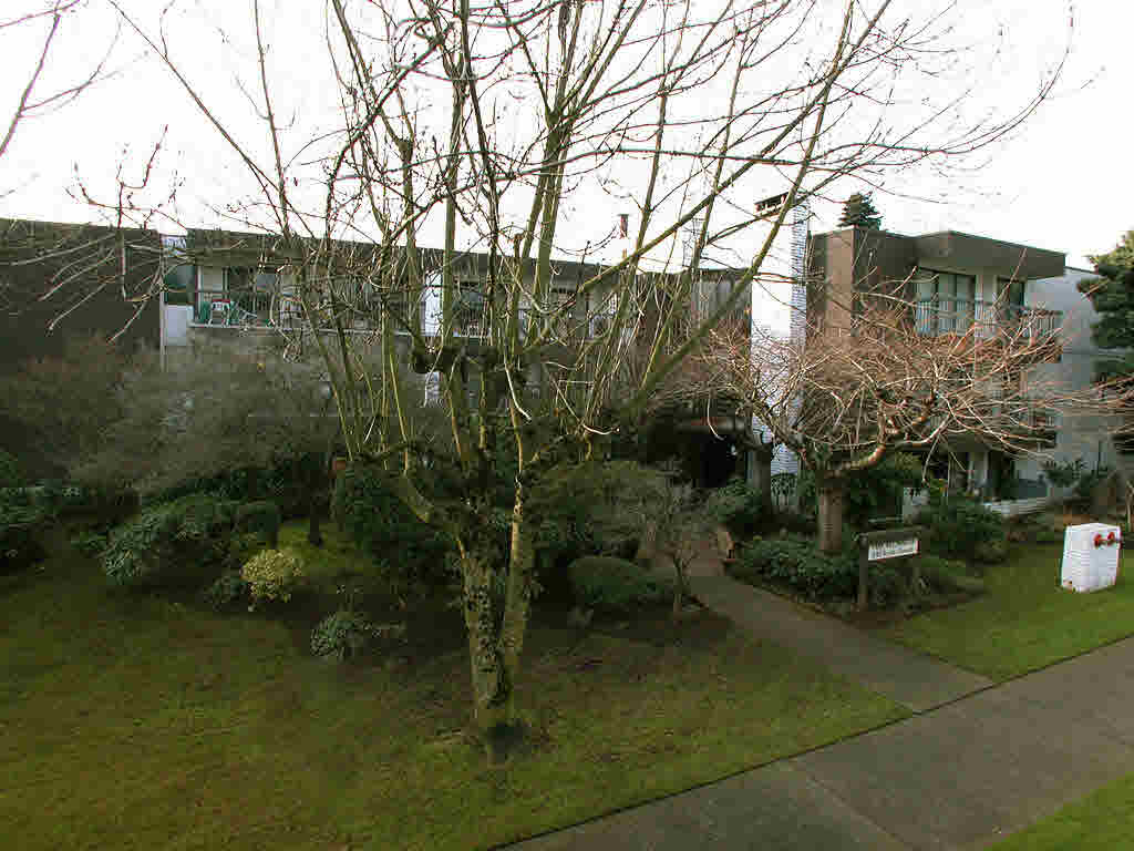 101-340 Ninth Street New Westminster | Condo for Sale in New ...