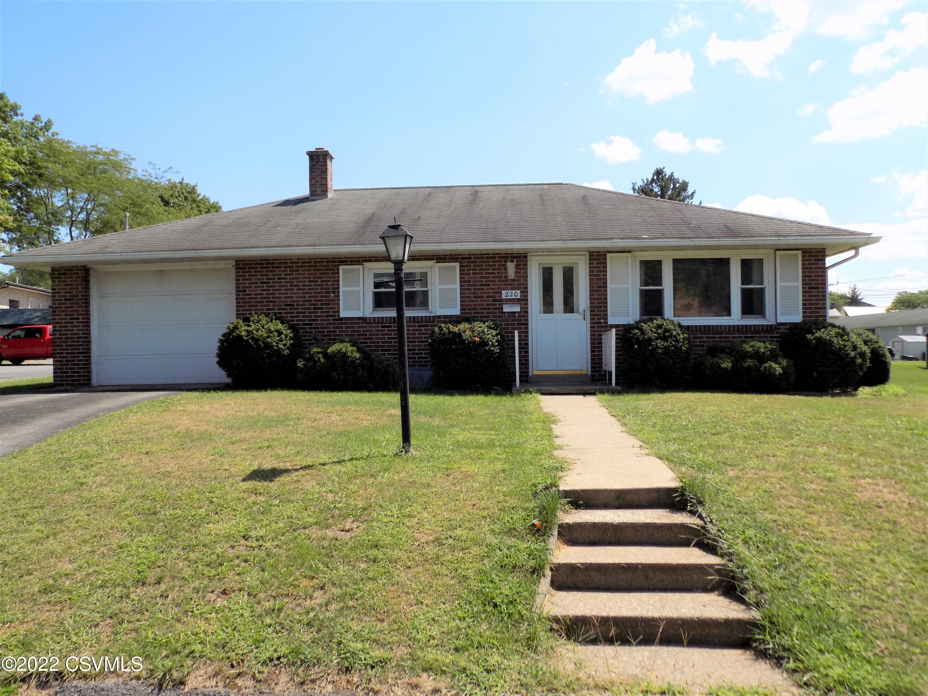 220 E 9th Street, Watsontown, PA 17777 | MLS 20-91929 | Listing ...