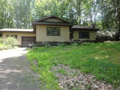 Homes for Sale in 15424 | Howard Hanna