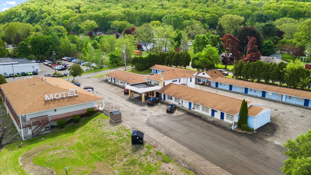 900 Vestal Parkway E, Vestal, NY 13850, MLS #326637 - Howard Hanna