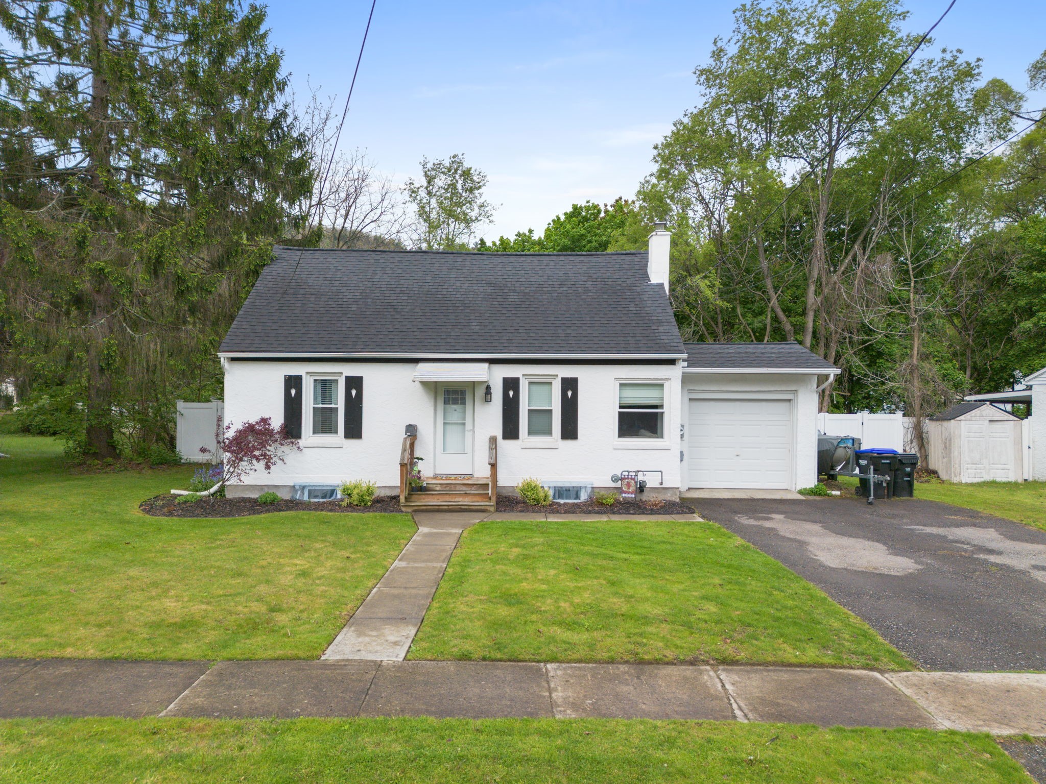 844 E CIRCLE DR, VESTAL, NY 13850 | REMAX