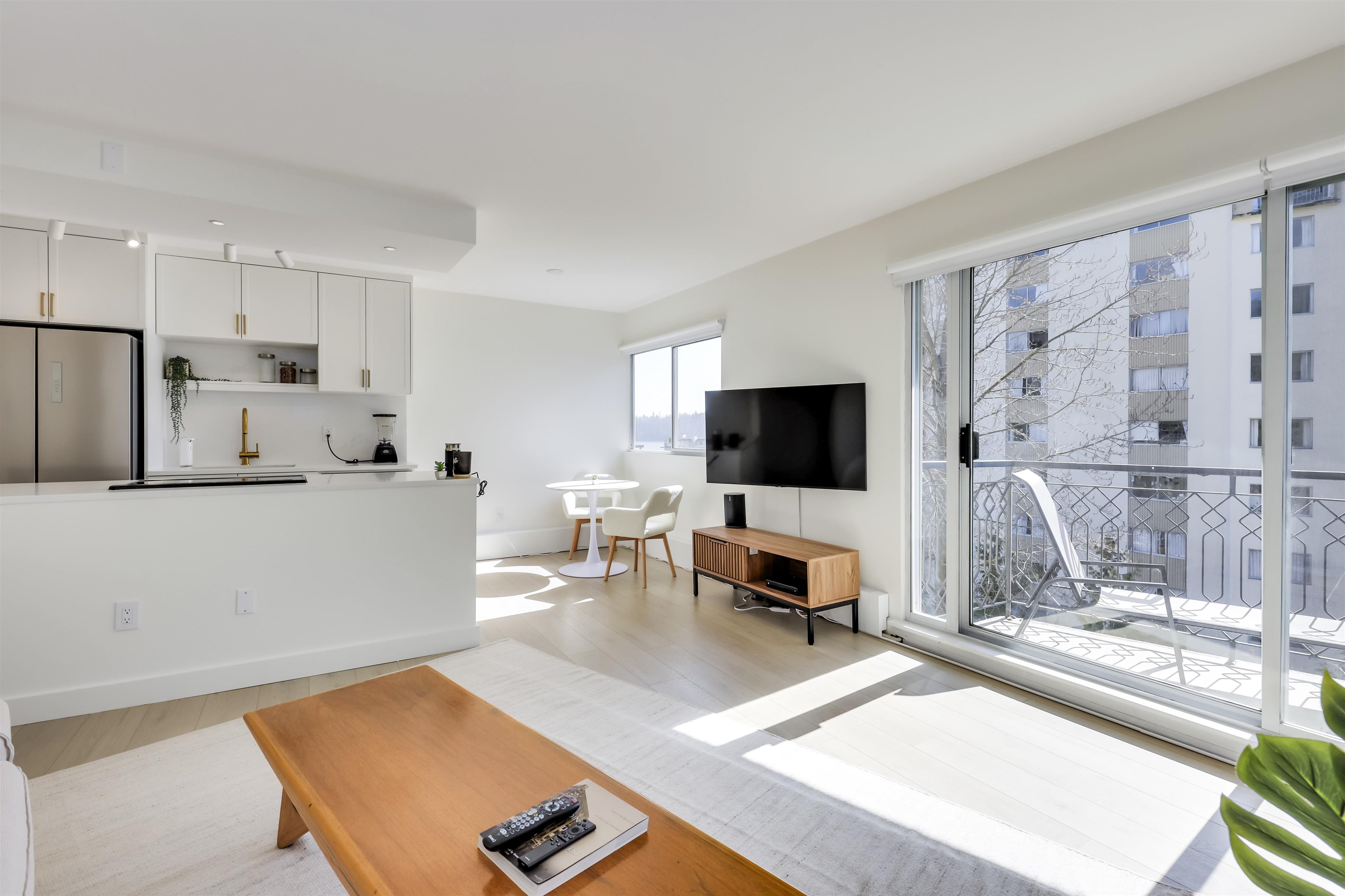 604-1930 Marine Drive, Park Marine, West Vancouver | Condo for Sale in ...