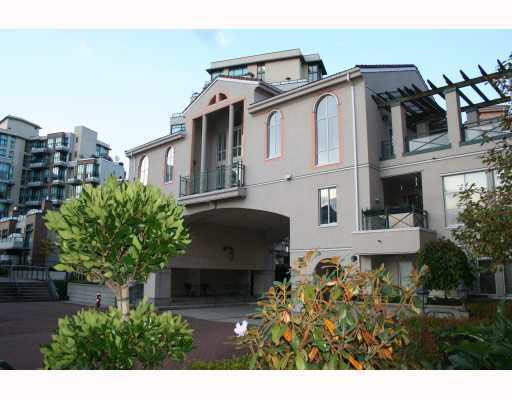 316-2 Renaissance Square, The Lido, New Westminster | Condo for Sale in ...