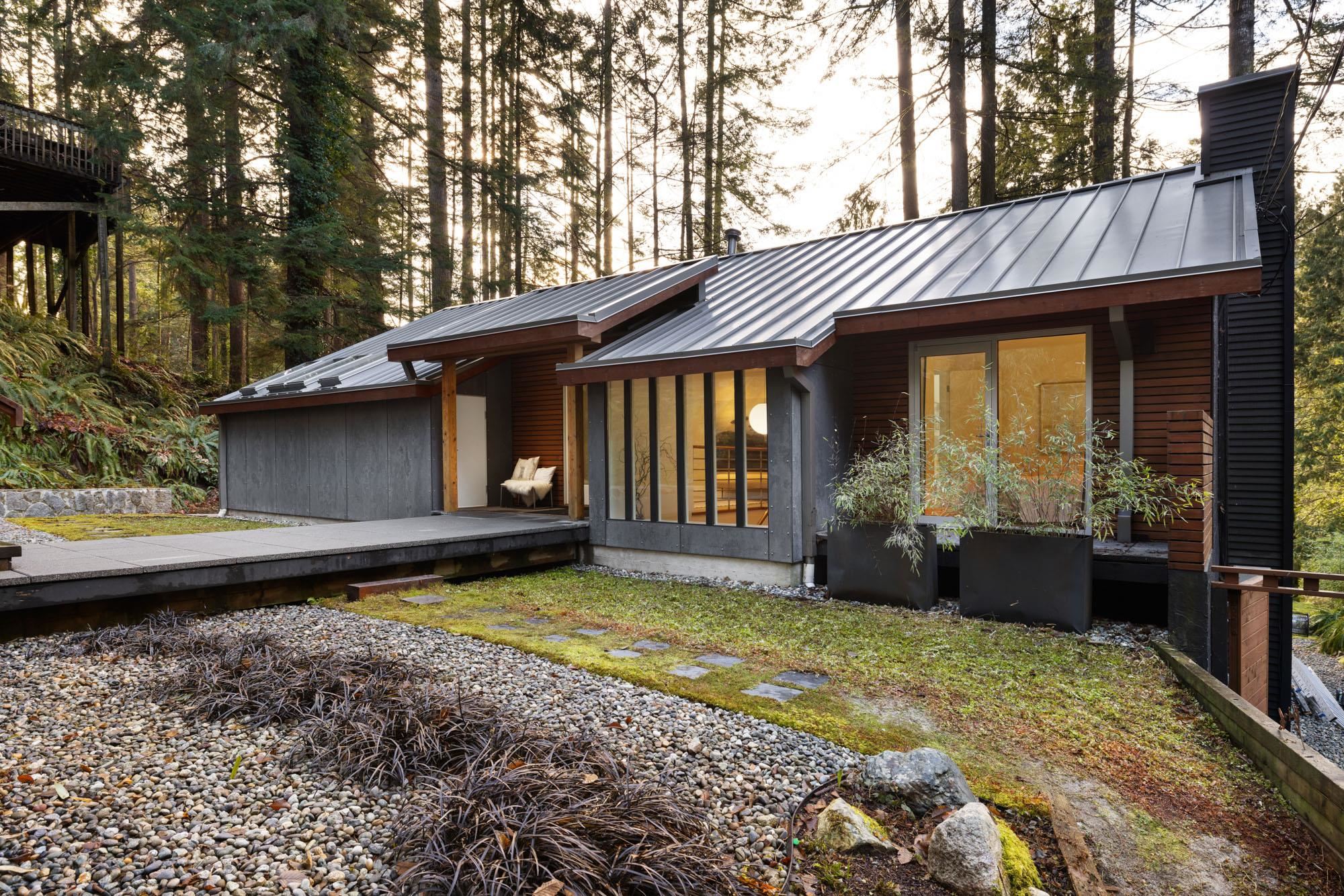 3995 Capilano Road North Vancouver | House for Sale in North Vancouver ...