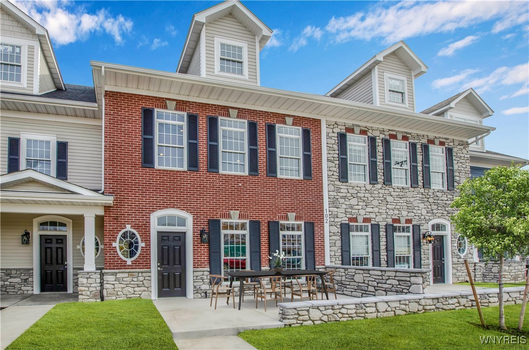 106 A California For Sale, Amherst, NY 14221 Home | ByOwner