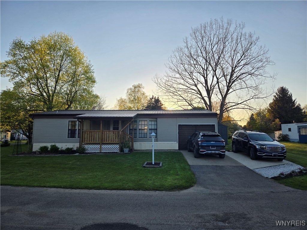 377 Southview Drive, Arcade, NY 14009, MLS #B1607911 - Howard Hanna