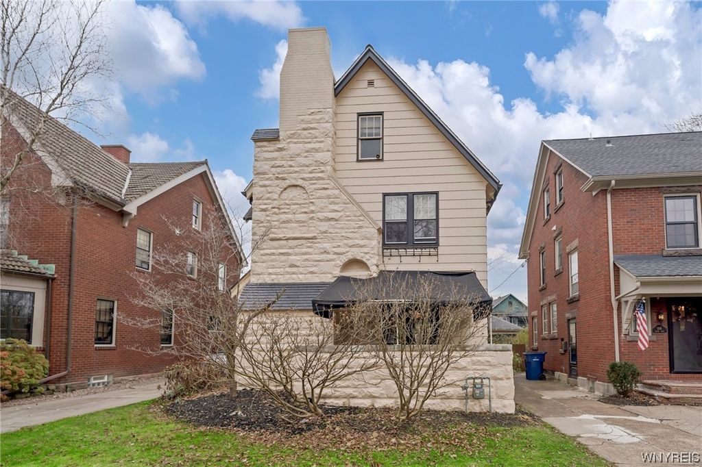 104 North Drive, Buffalo, NY 14216, MLS #B1513393 - Howard Hanna