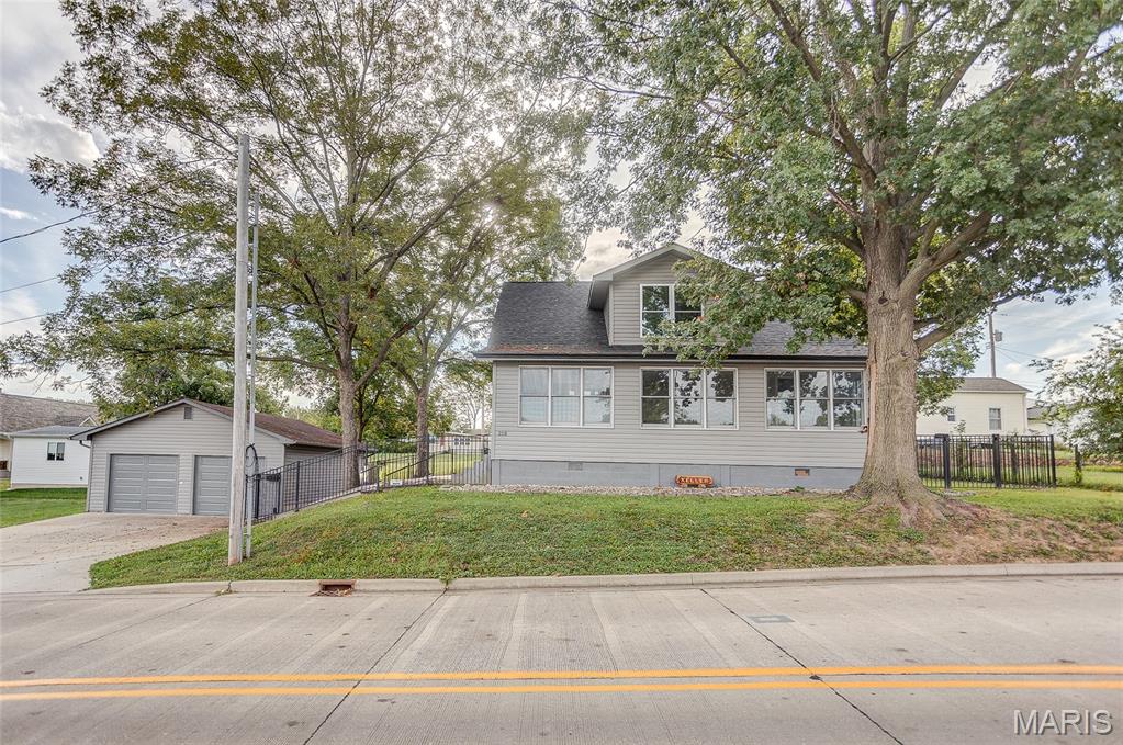 Columbia, IL Homes For Sale & Real Estate | REMAX