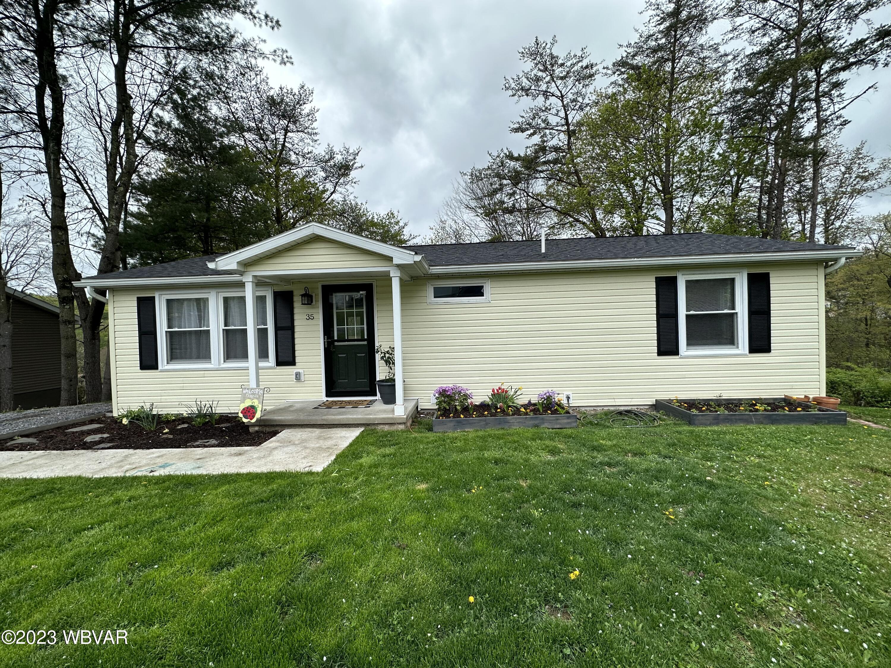35 Woodland DRIVE, Lock Haven, PA 17745 | MLS WB-96924 | Listing ...