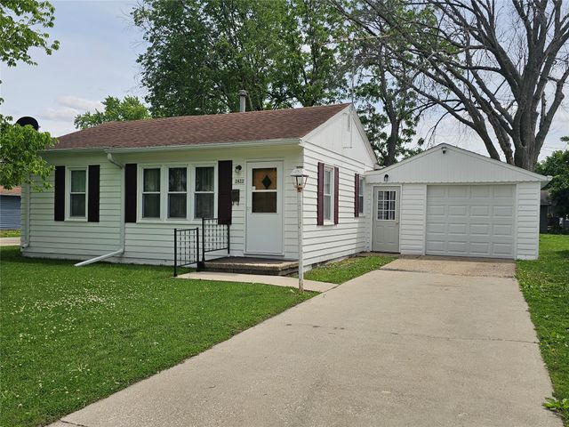 2423 Mckinley Street For Sale, Perry, IA 50220 Home | ByOwner