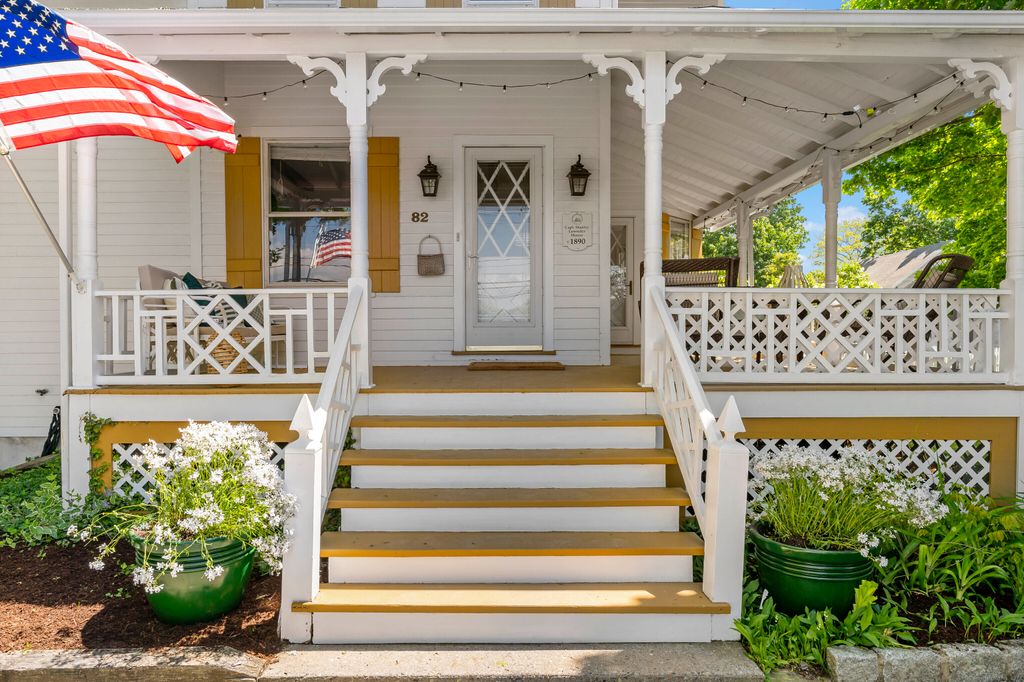 82 Rowayton Avenue, Norwalk, CT 06853, MLS #24014089 - Howard Hanna