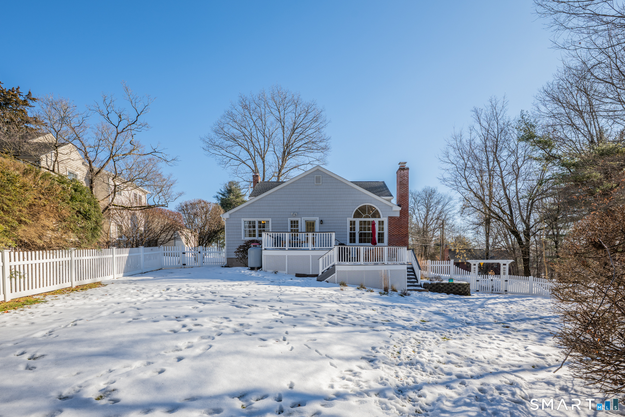 View Property | Laurie Murray | West Hartford Realtor®