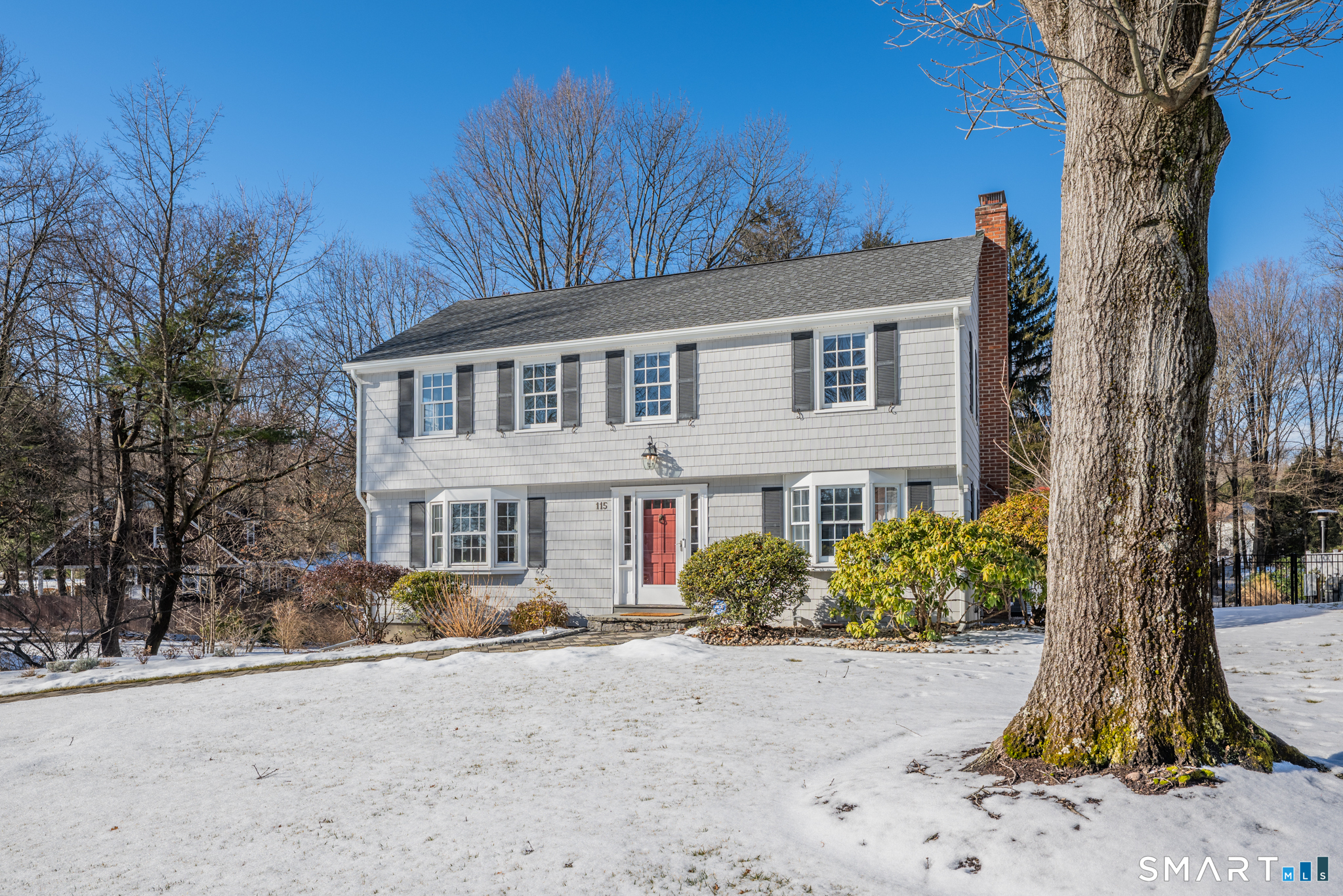 View Property | Laurie Murray | West Hartford Realtor®