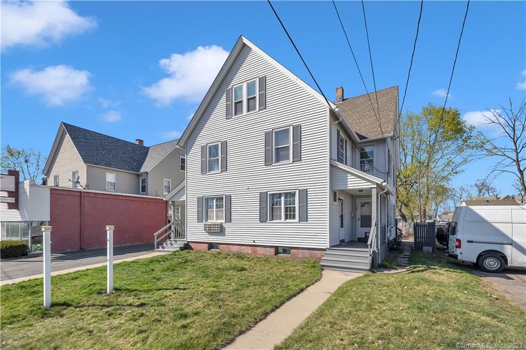 381 Center Street, Manchester, CT 06040, MLS #170602783 - Howard Hanna