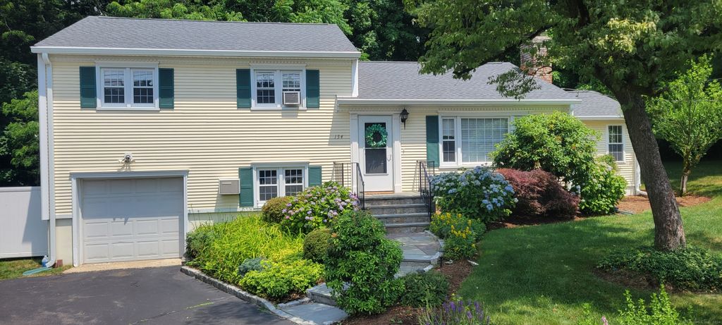 154 Compo Road North, Westport, CT 06880, MLS #24027631 - Howard Hanna