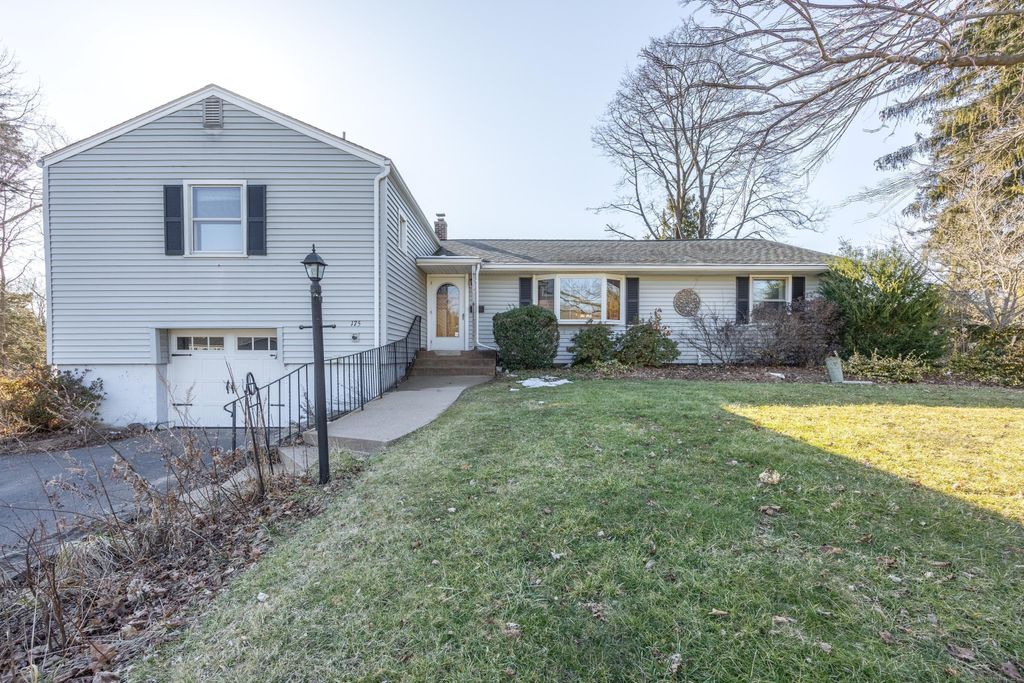 175 Taylor Avenue, Cheshire, CT 06410, MLS #24000080 - Howard Hanna