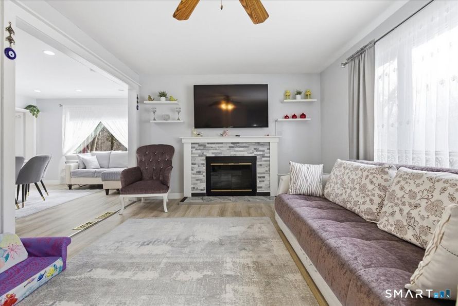 286 Moose Hill Rd, Monroe, CT 06468 for sale - Stessa