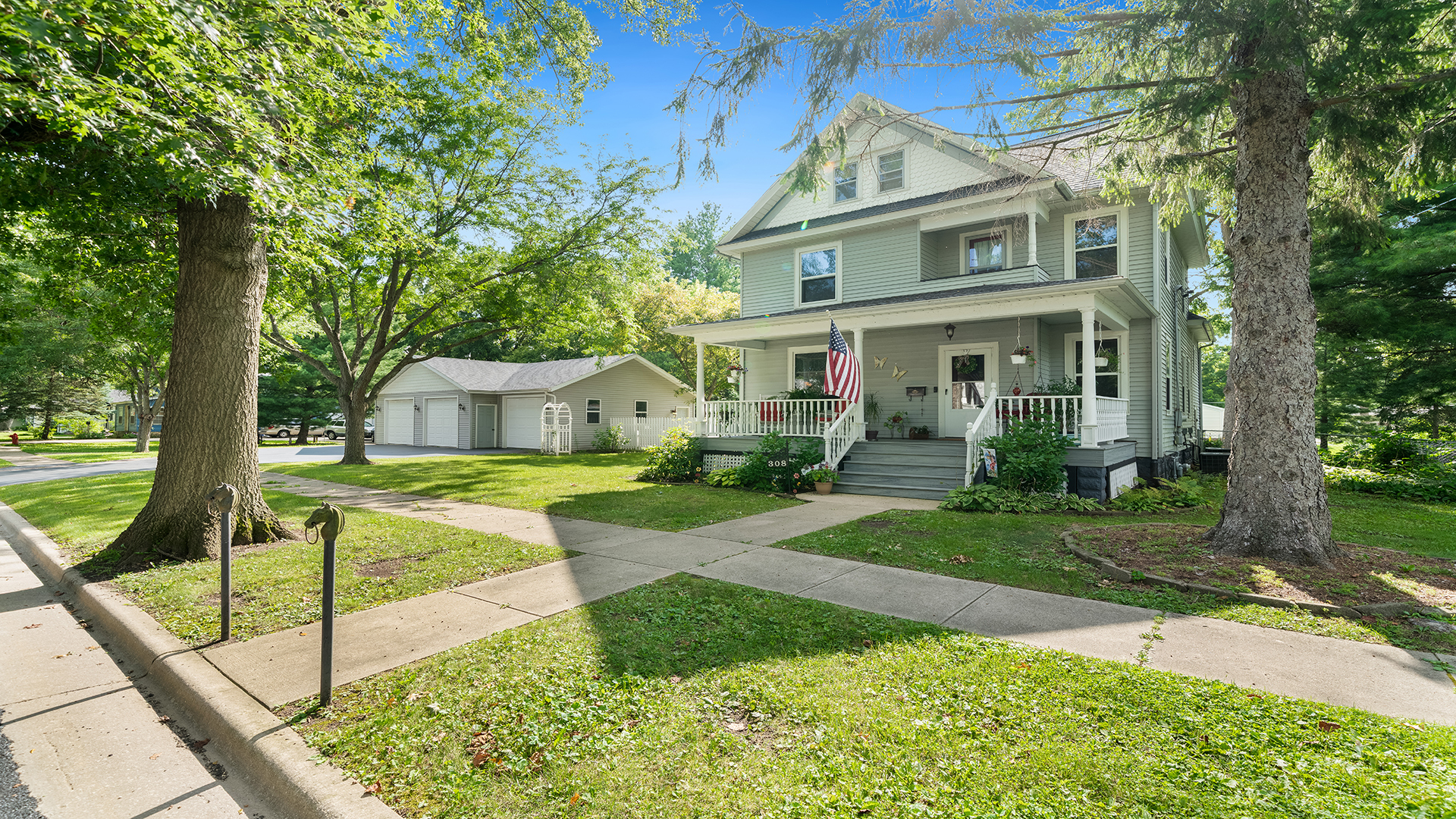 308 S 8th Street, Oregon, IL 61061 | MLS 12445689 | Listing Information ...