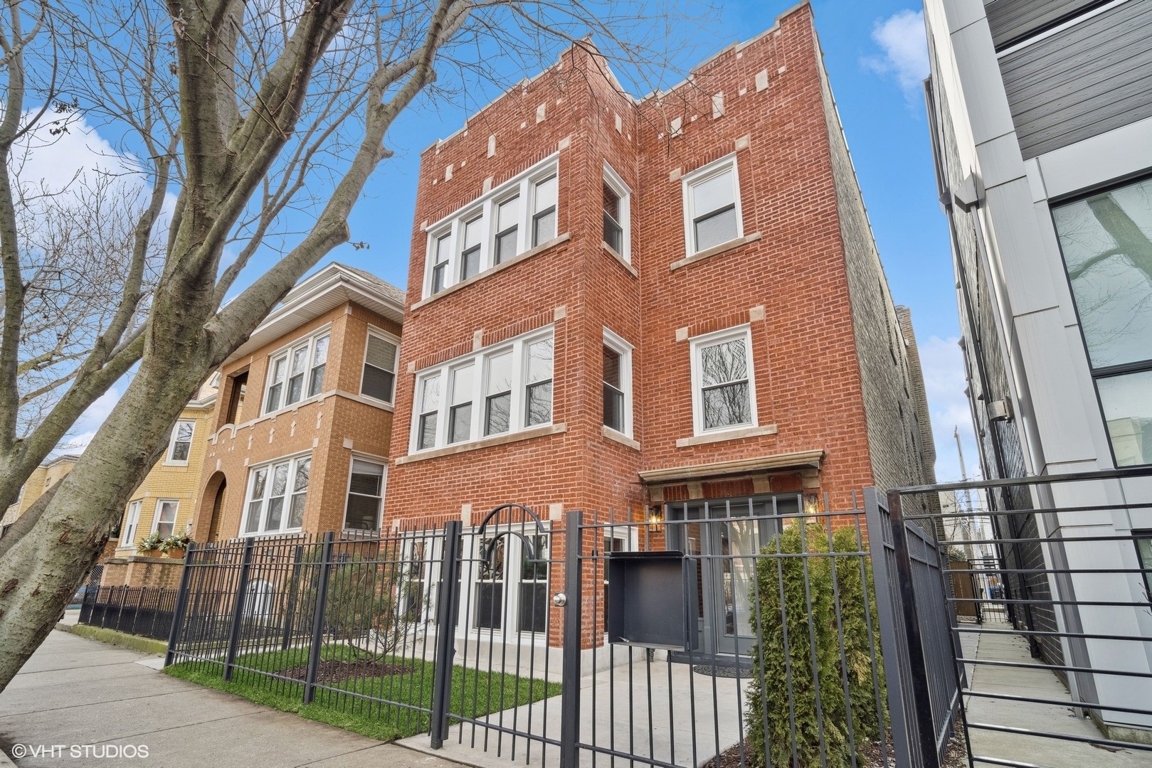 2149 W Superior Street Unit 1, Chicago, IL 60612 | MLS 12010474 | Listing Information | Coldwell ...