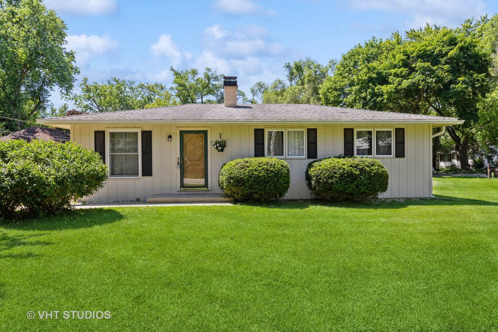 Search Area Properties | Kay Wirth | Crystal Lake Broker, CRS, GRI, PMN ...