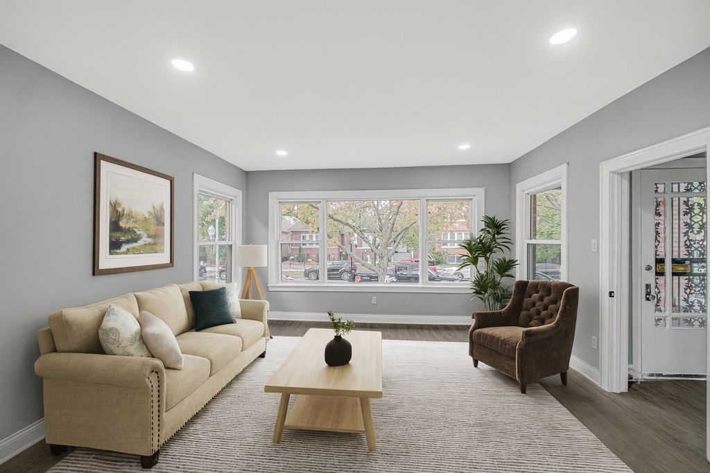 6741 S Maplewood Avenue, Chicago, IL 60629 | MLS 12525562 | Listing ...