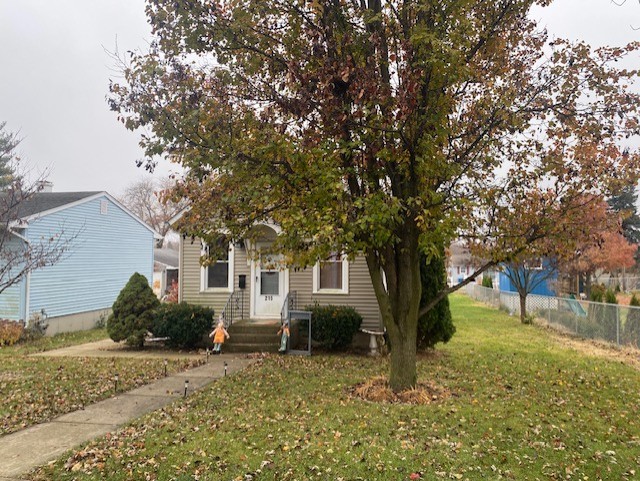 215 W 5th Street, Spring Valley, IL 61362 | MLS 12521341 | Listing ...