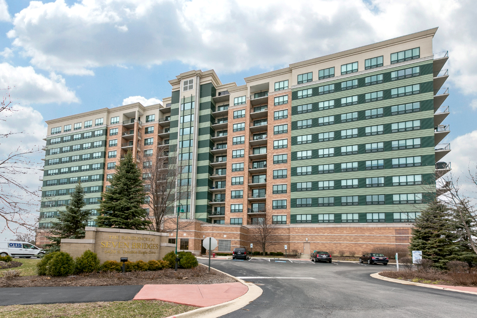 6420 Double Eagle Drive Unit 613, Woodridge, IL 60517 | MLS 11934333 ...
