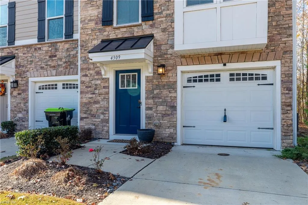 1701588821.jpeg?format=webp