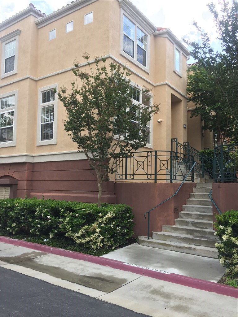 16 Cetinale Aisle, Corte Bella (CB), Irvine | Townhome for Sale in ...