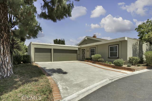 24121 Grayston Drive, Garden Homes (GH), Lake Forest | House for Sale ...