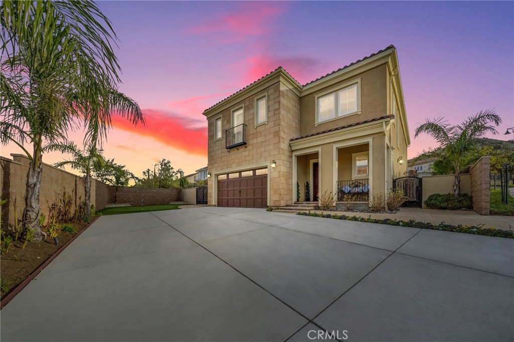 12050 Gabriela Court Northridge | House for Sale in Northridge | SR24005330 | rennie